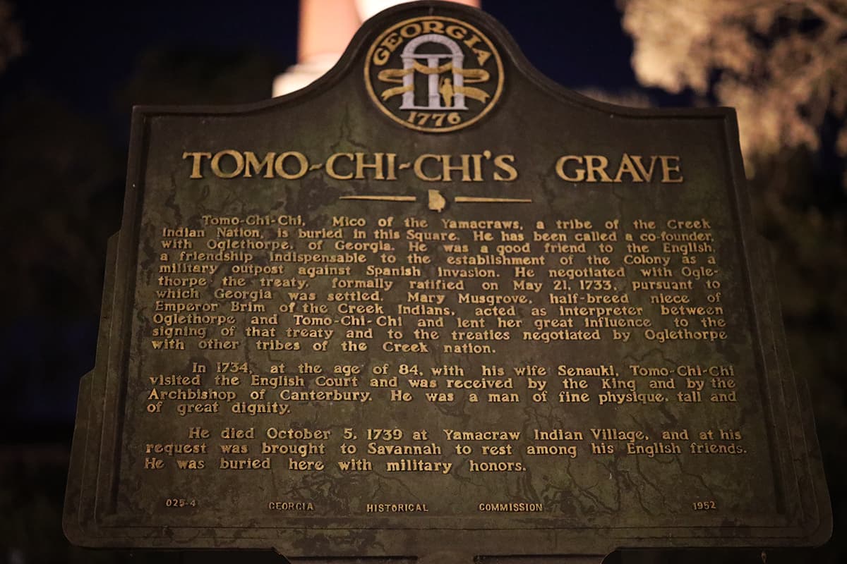 A Local's Guide to Wright Square - Savannah First-Timer's Guide