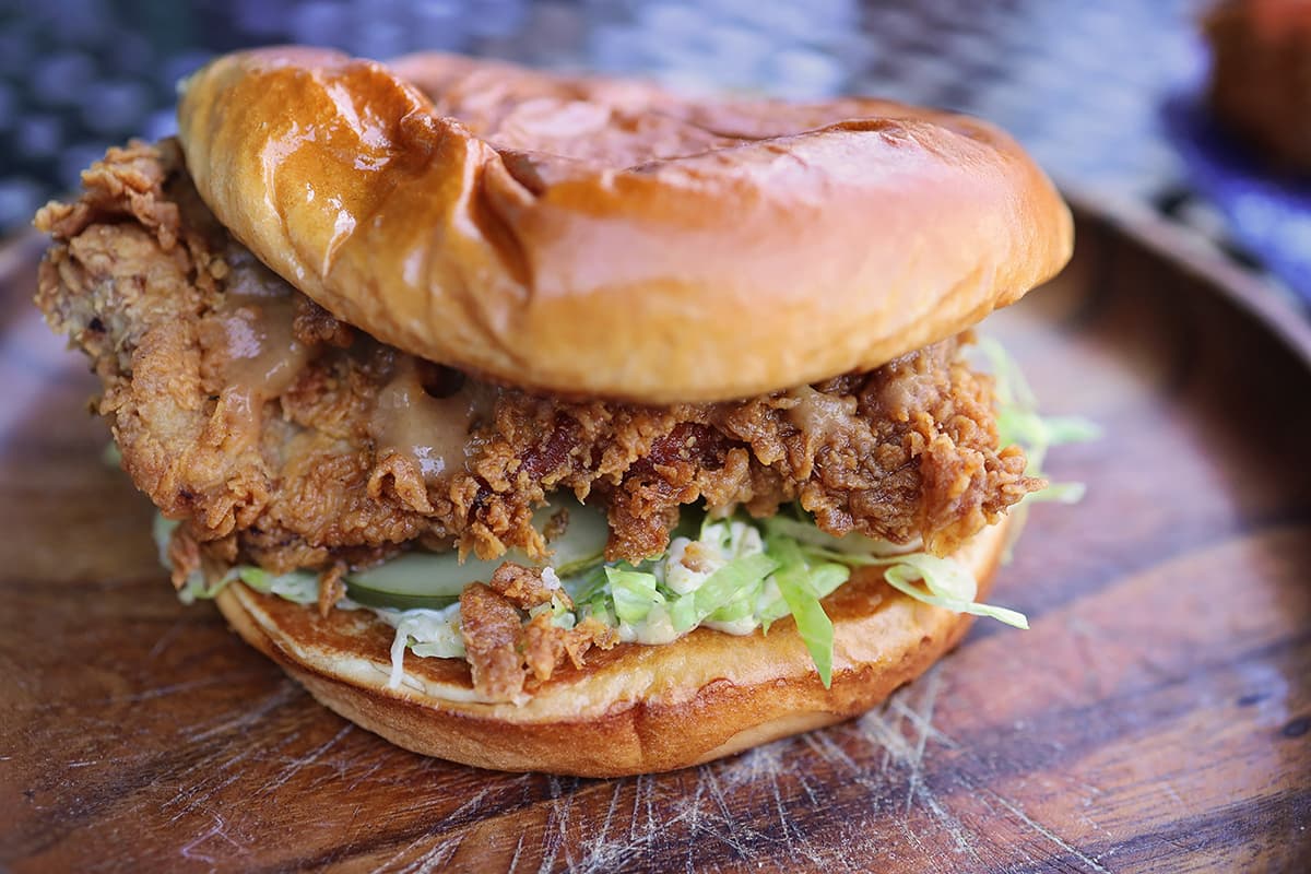 An Insider's Guide to the Best Restaurants in Savannah - Savannah First ...